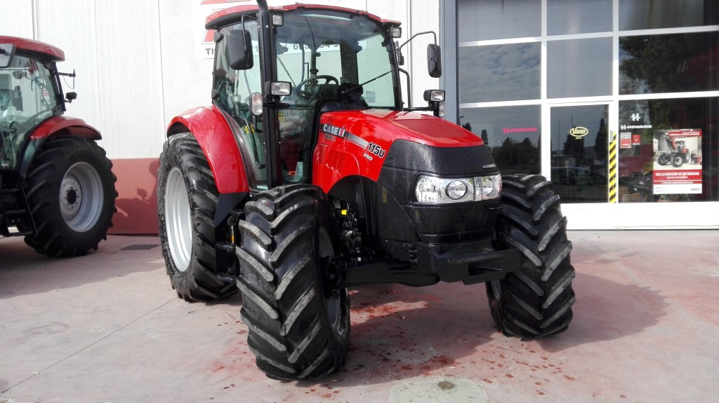 Tractores agrícolas Case IH Farmall 115 C | Agromaquinaria.es