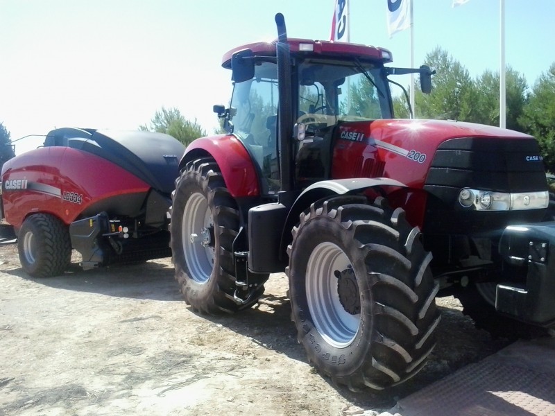 Tractores agrícolas Case IH Tractor Agrícola | Agromaquinaria.es