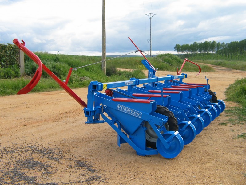Sembradoras monograno mecánica Fuertes Sembradora... | Agromaquinaria.es